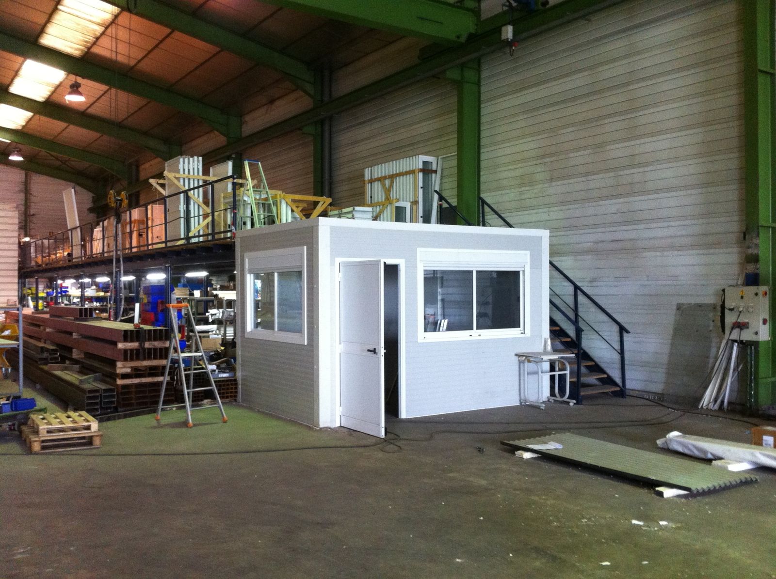 AUTO CONSTRUCTION EN KIT - CABINE D'ATELIER DE 13m² - ST-Modules - Create A Cabin