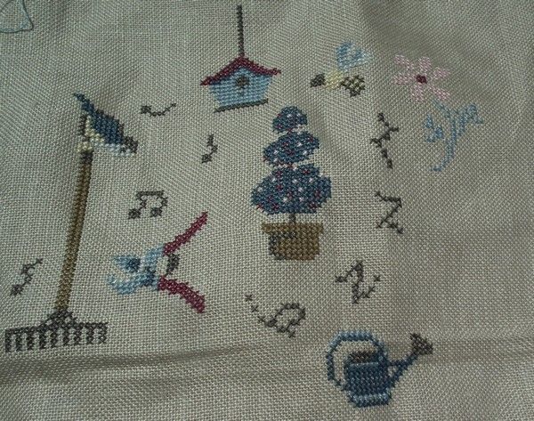 Dans mon Jardin, il y a.... - 1 - Le blog de vava