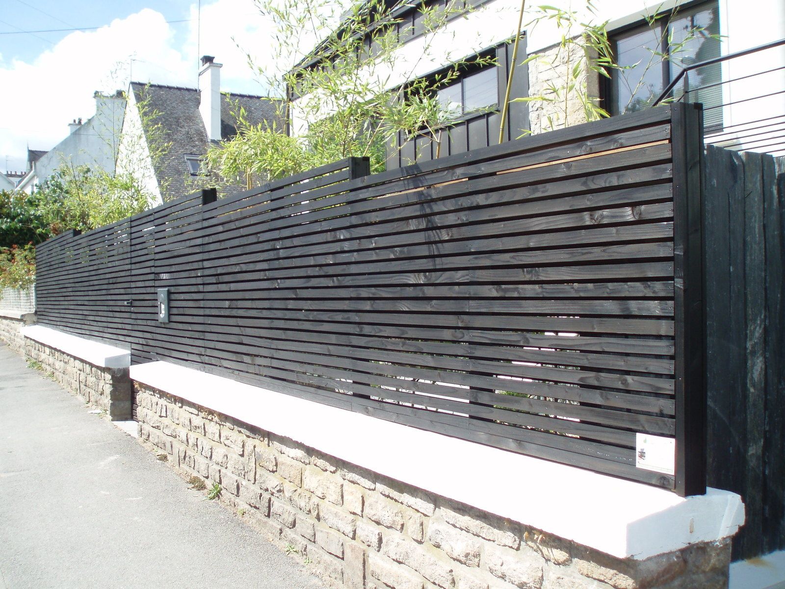 Palissade bois naturel - MAEZAD - Xavier POULIN Paysagiste