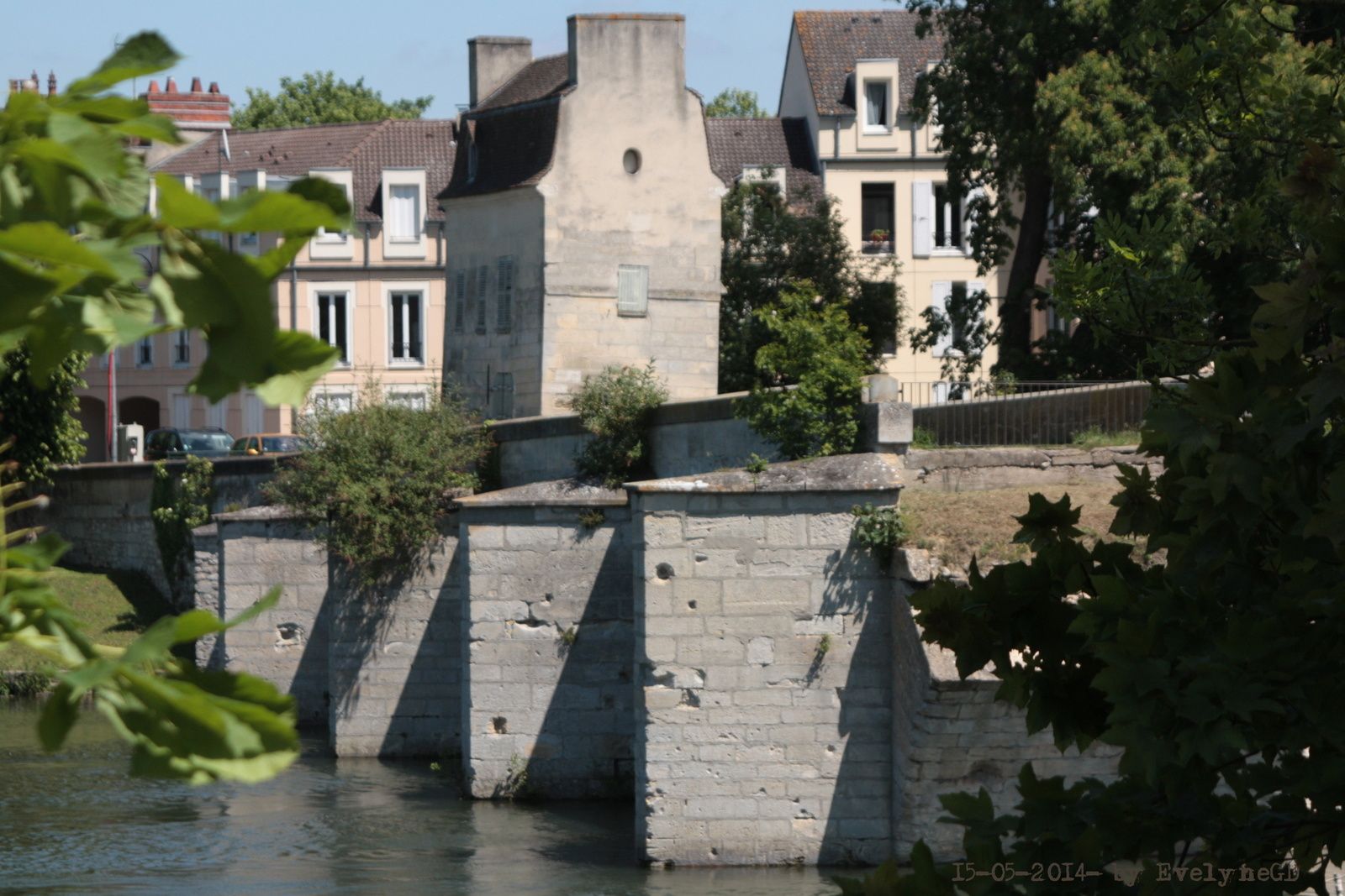 De l'Ile de Limay.. Sur le Vieux Pont.. - La Seine, la Seine... Mantes ...