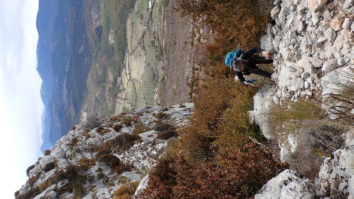 MONTAGNE DE ROBION - RANDO SPELEO CANYON