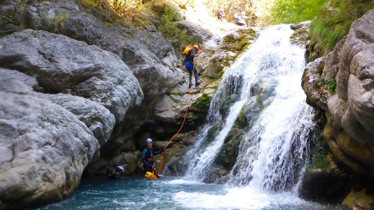 CANYON DE L'INFERNET - VALLEE D LA VESUBIE - RANDO SPELEO CANYON