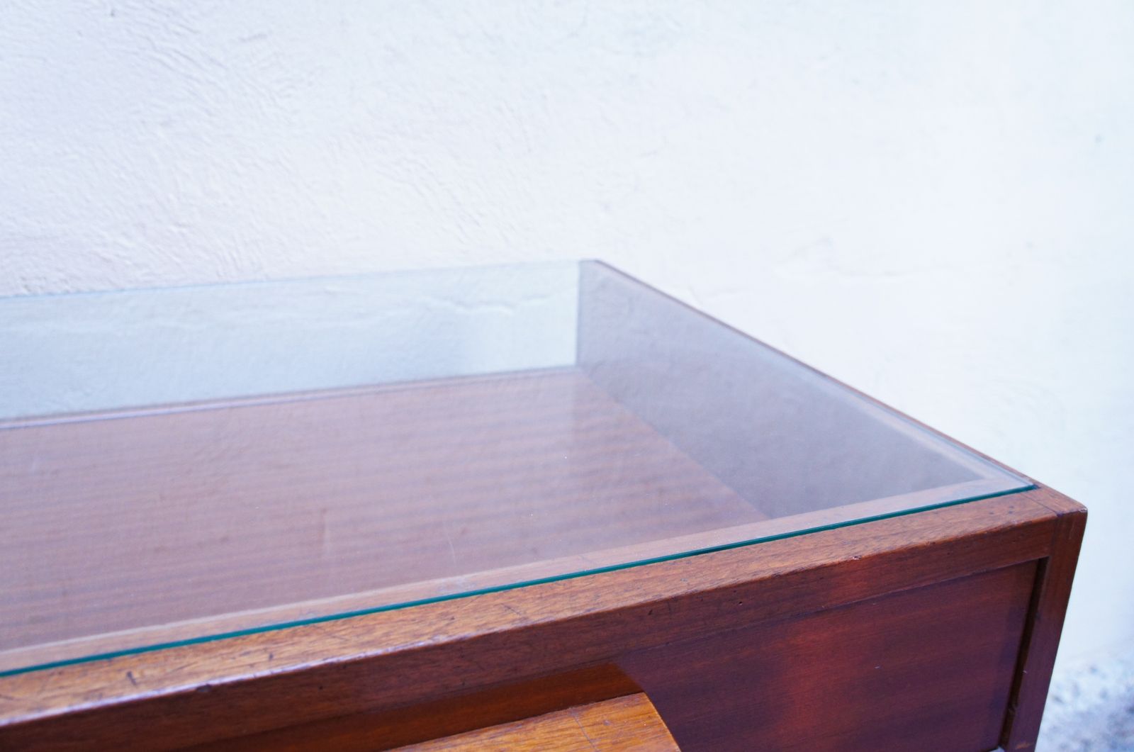 Vendu - Présentoir enfilade vintage buffet manufacture francaise design ...