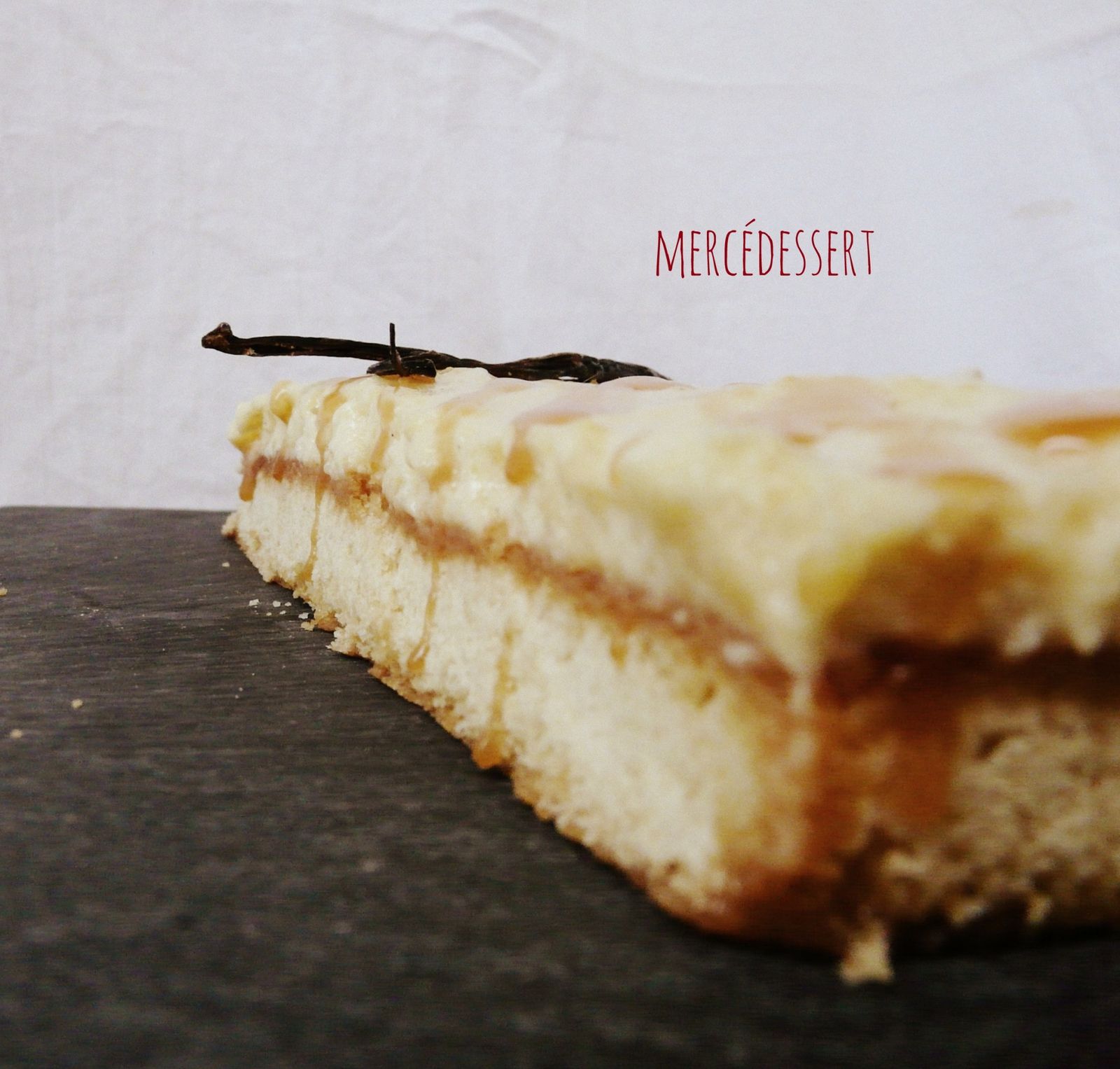 Entremet vanille et sa sauce caramel beurre salé sur sablé breton ...