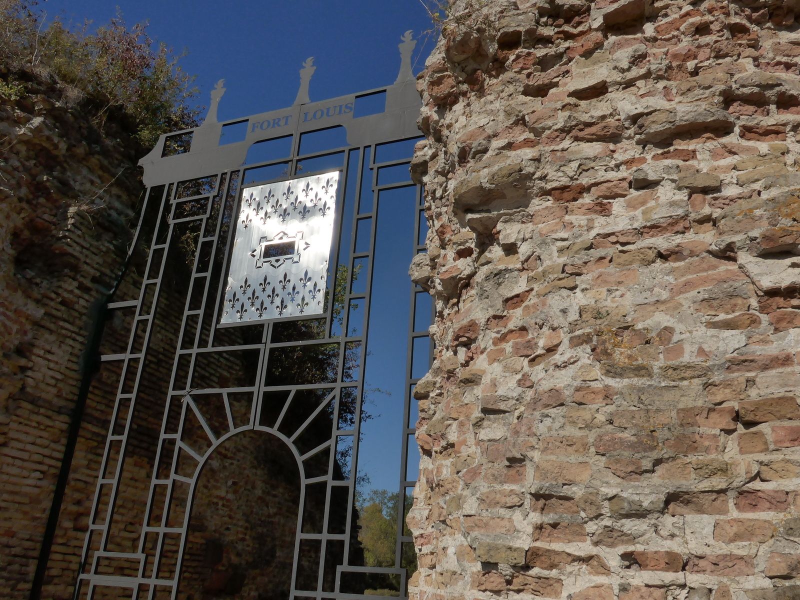 De FORT LOUIS, en longeant le Rhin - randosenfamille1.overblog.com