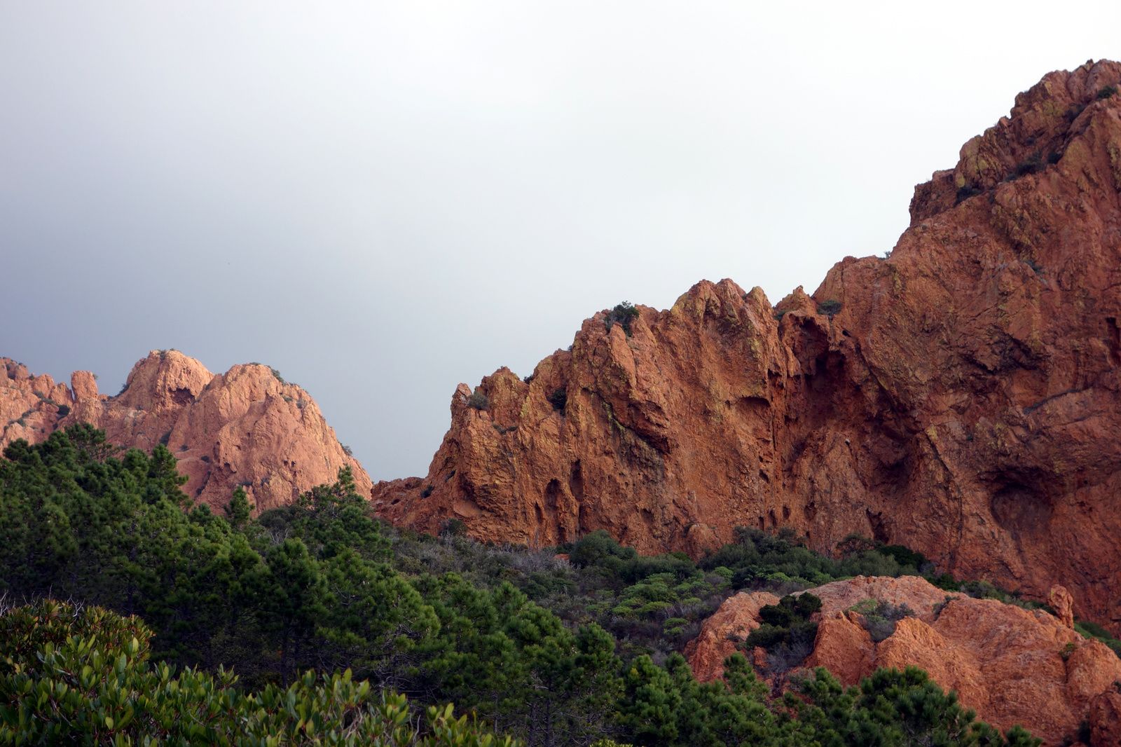 Massif de l'Esterel - Cap Roux - St Pilon - Calanque St Barthélémy ...