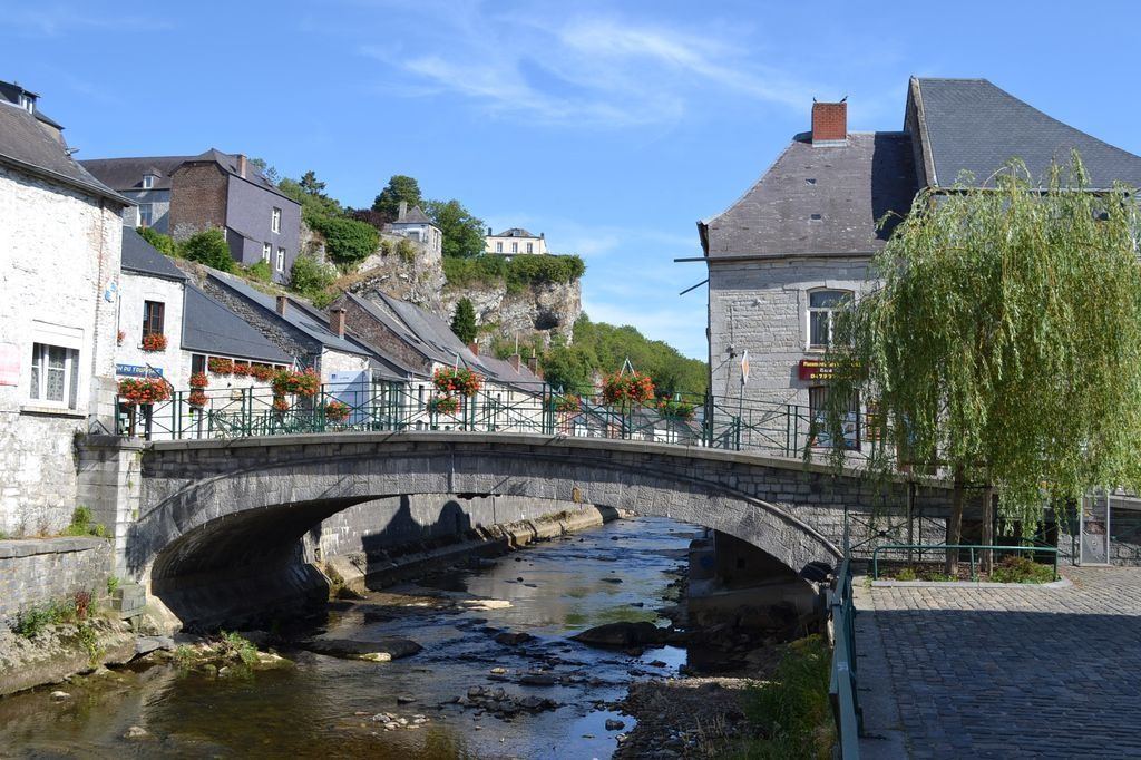 BELGIQUE -Ville de Couvin - blogdemichel.overblog.com