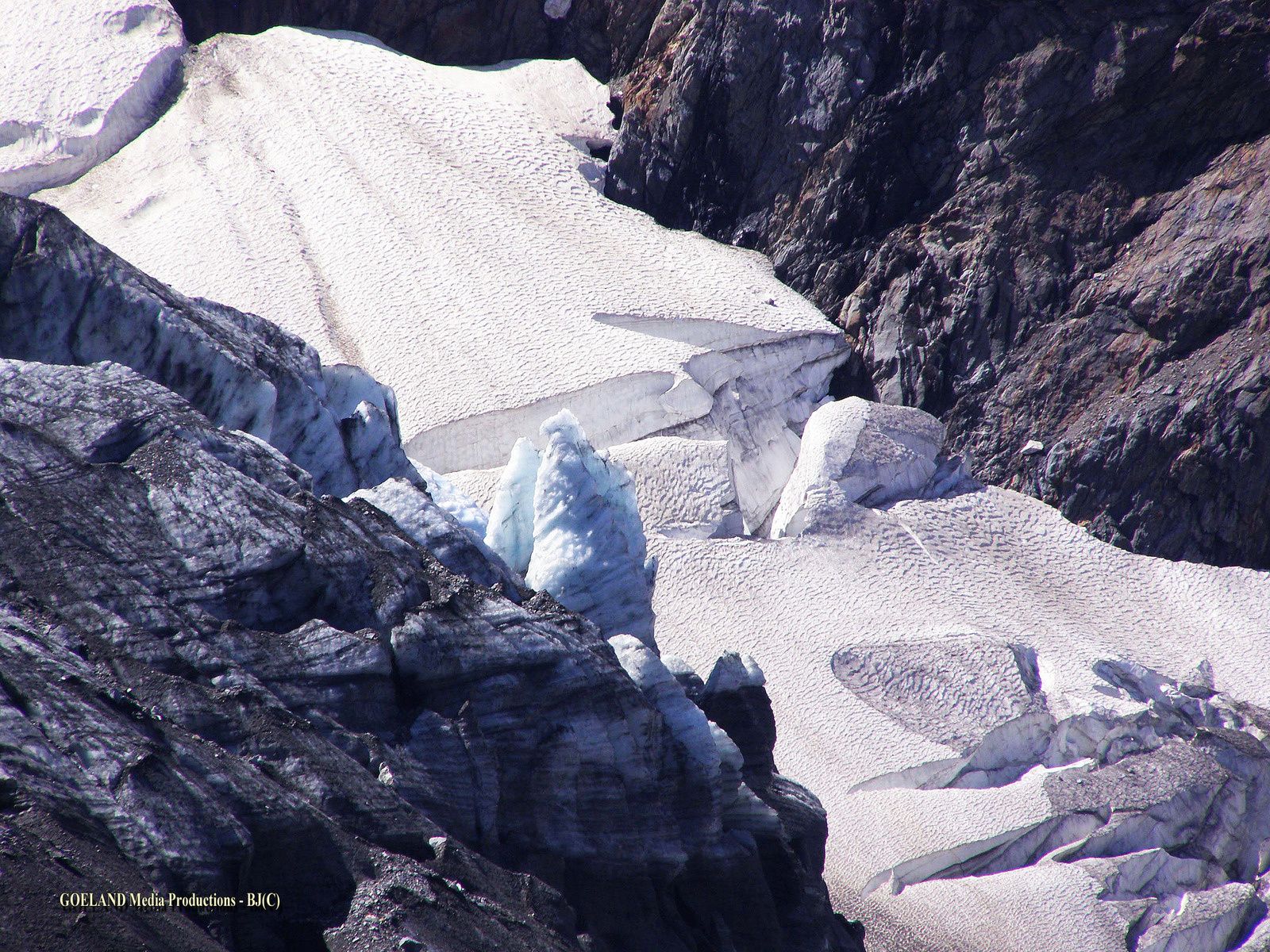 GLACIER et AIGUILLE de BIONNASSAY ( Pays du Mont Blanc ) - ber ...
