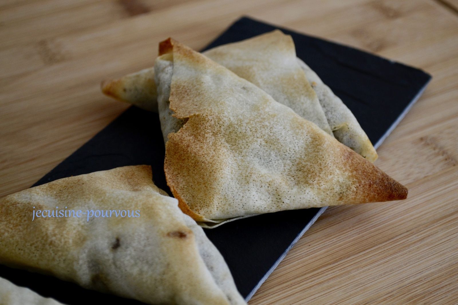 Samoussas au boeuf - Je cuisine... pour vous