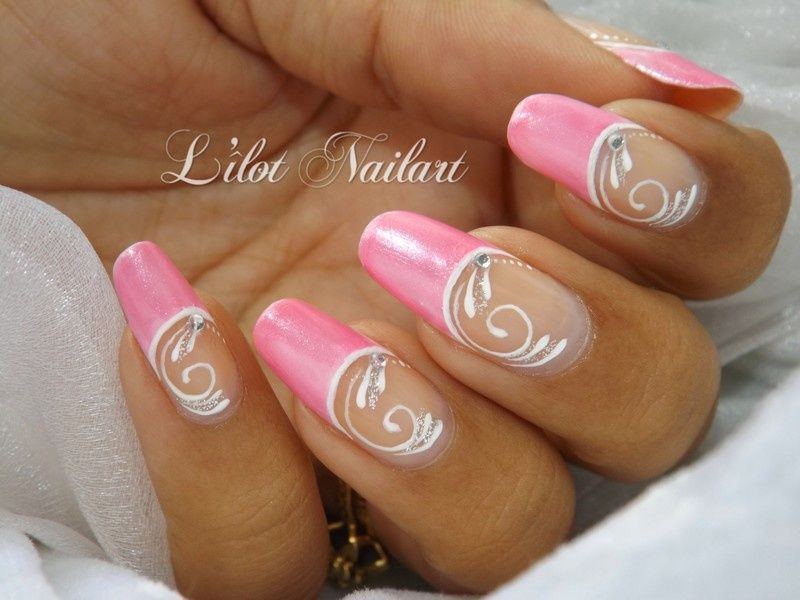 Photos - Bild - Galeria: NAIL ART FRENCH ROSE