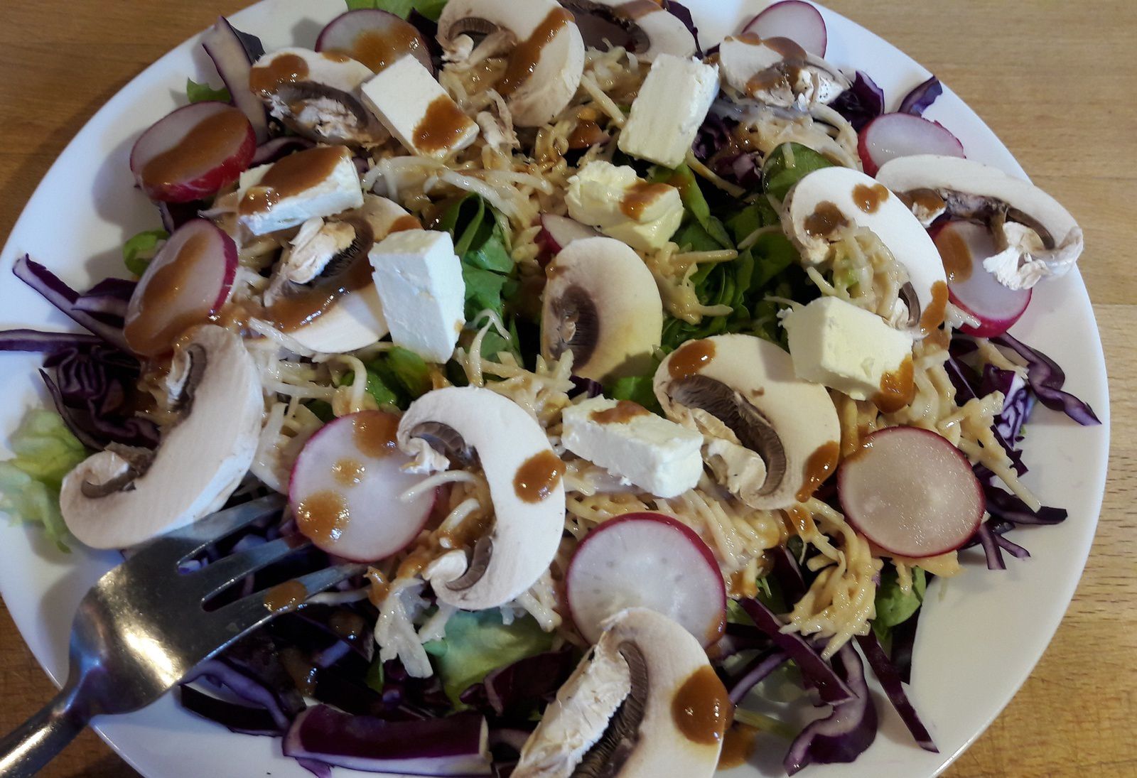 Salade végétarienne de saison - Eva dans ma cuisine