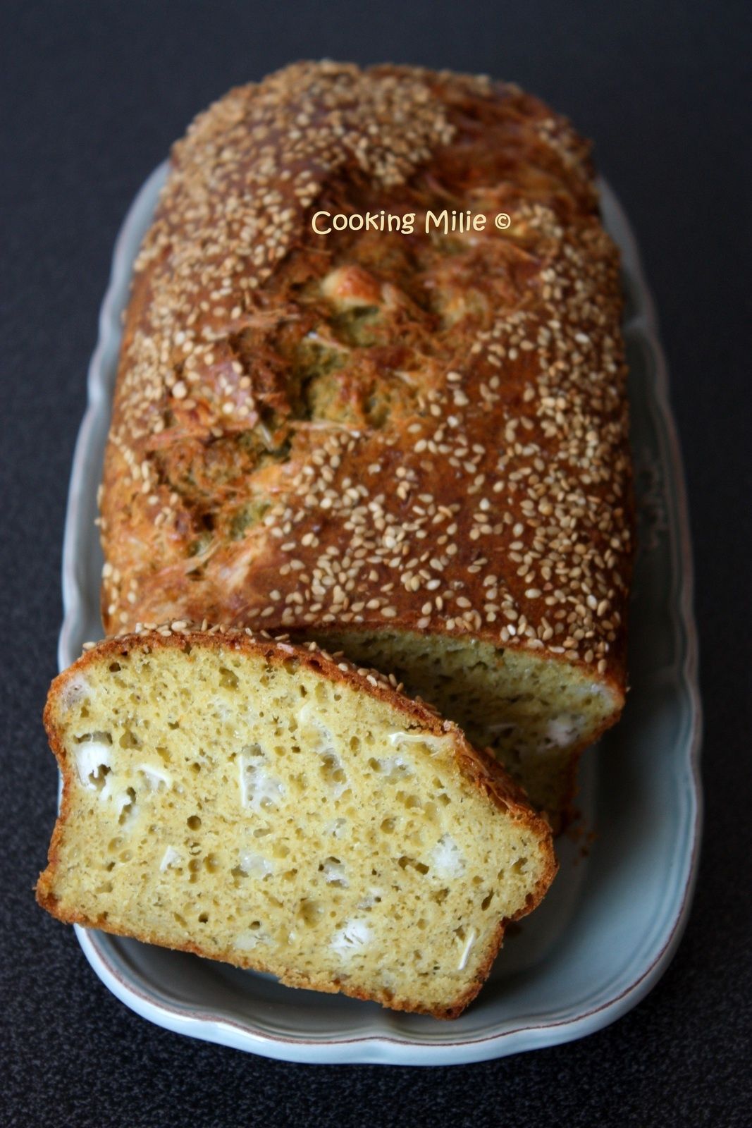 Apéritif dinatoire #28 - Cake salé au chèvre et au pesto - Cooking Milie