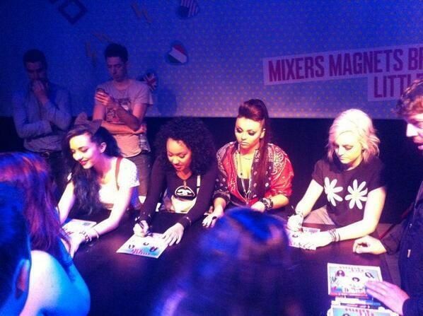 Les Little Mix sont actuellement en Italie ! - Zik' Ever