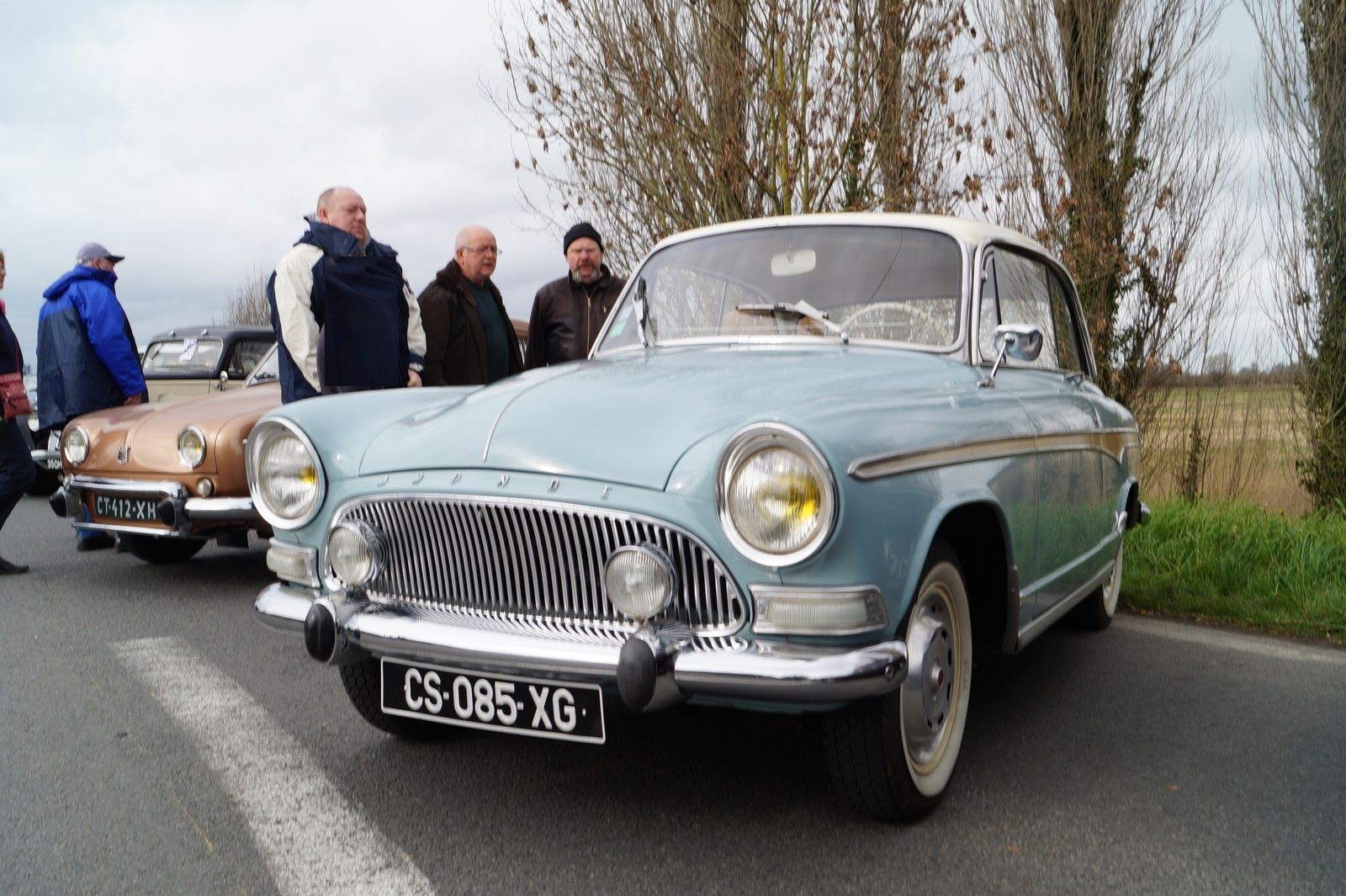 Gros plan: Simca Aronde P60 Monaco - Passion Autos Prestiges Anciennes