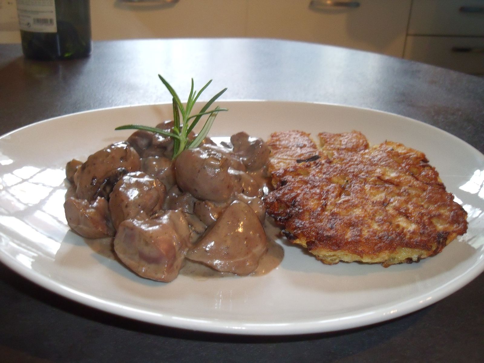 ROGNONS DE VEAU ET GALETTES DE MANIOC - mes tests culinaires : la ...