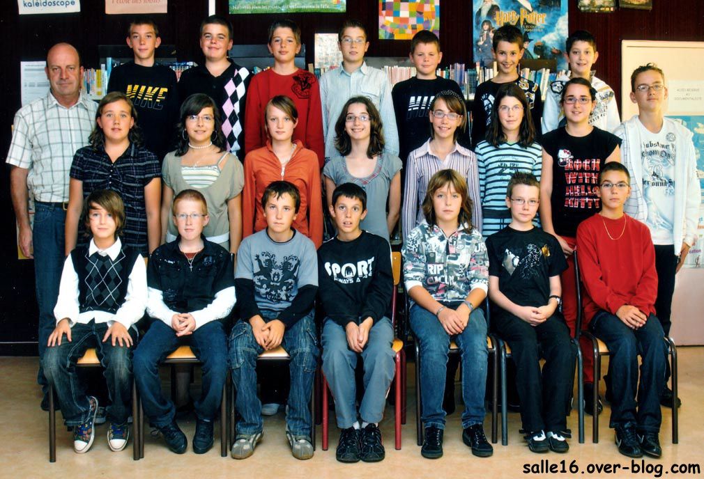 5e Violette 09-10 - Salle 16