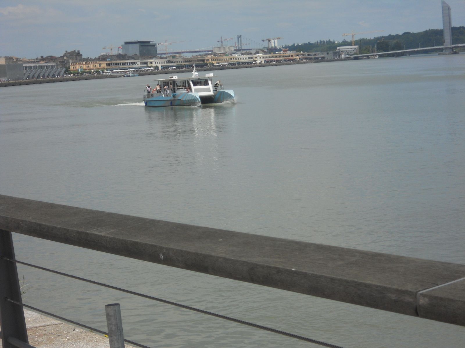 promenade sur les quais de Bordeaux - brigit08