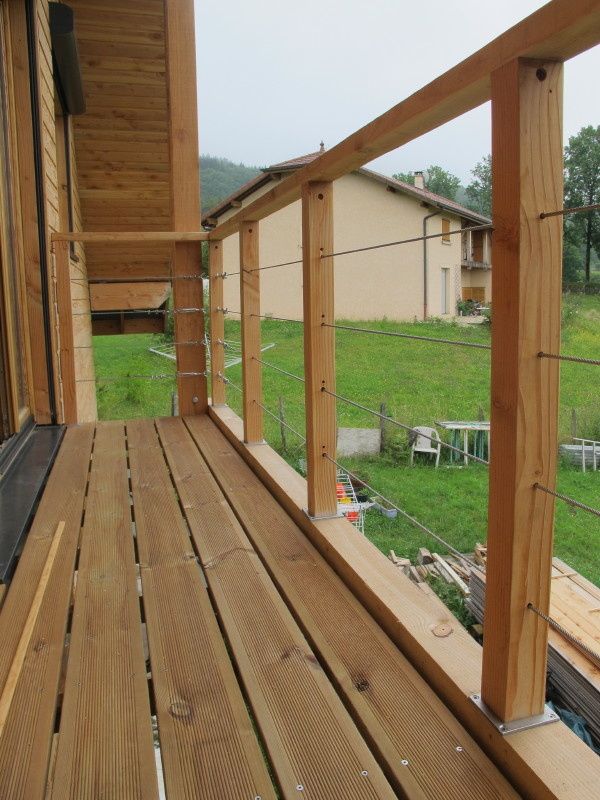 Rambarde du balcon - Maison en paille dans le Bugey