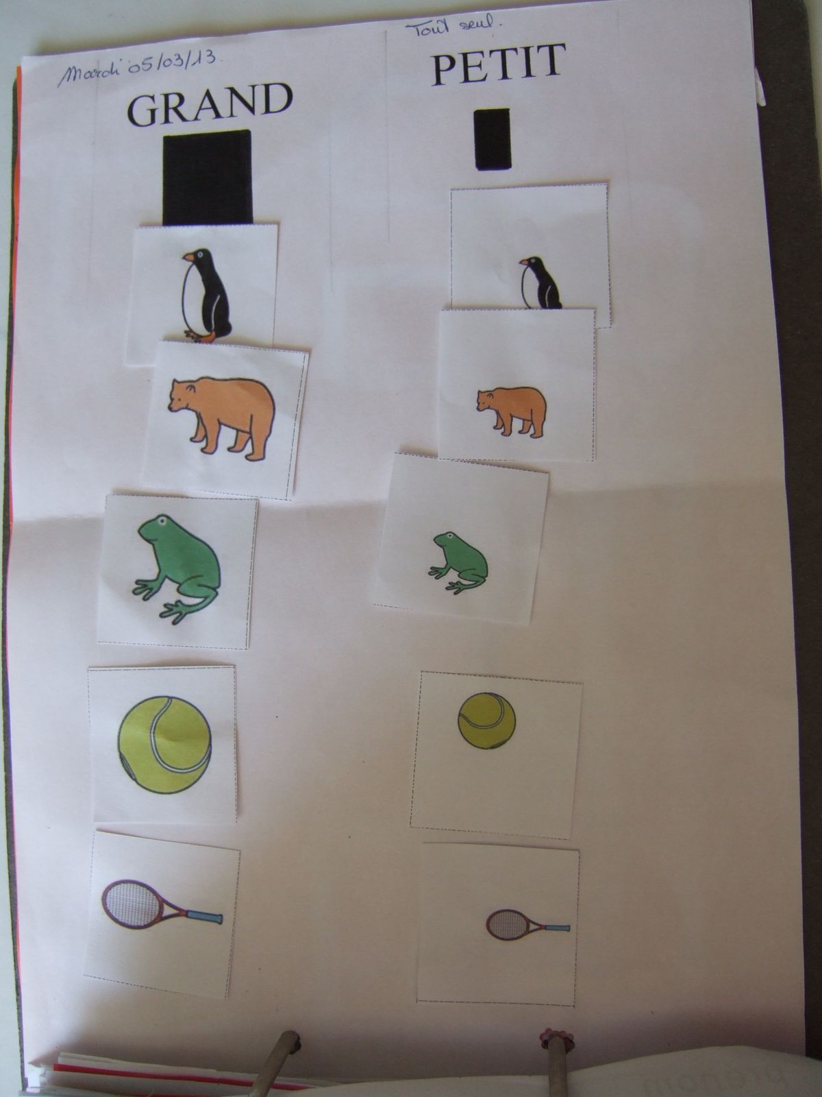 notion de grand et petit - Donne-moi ta main