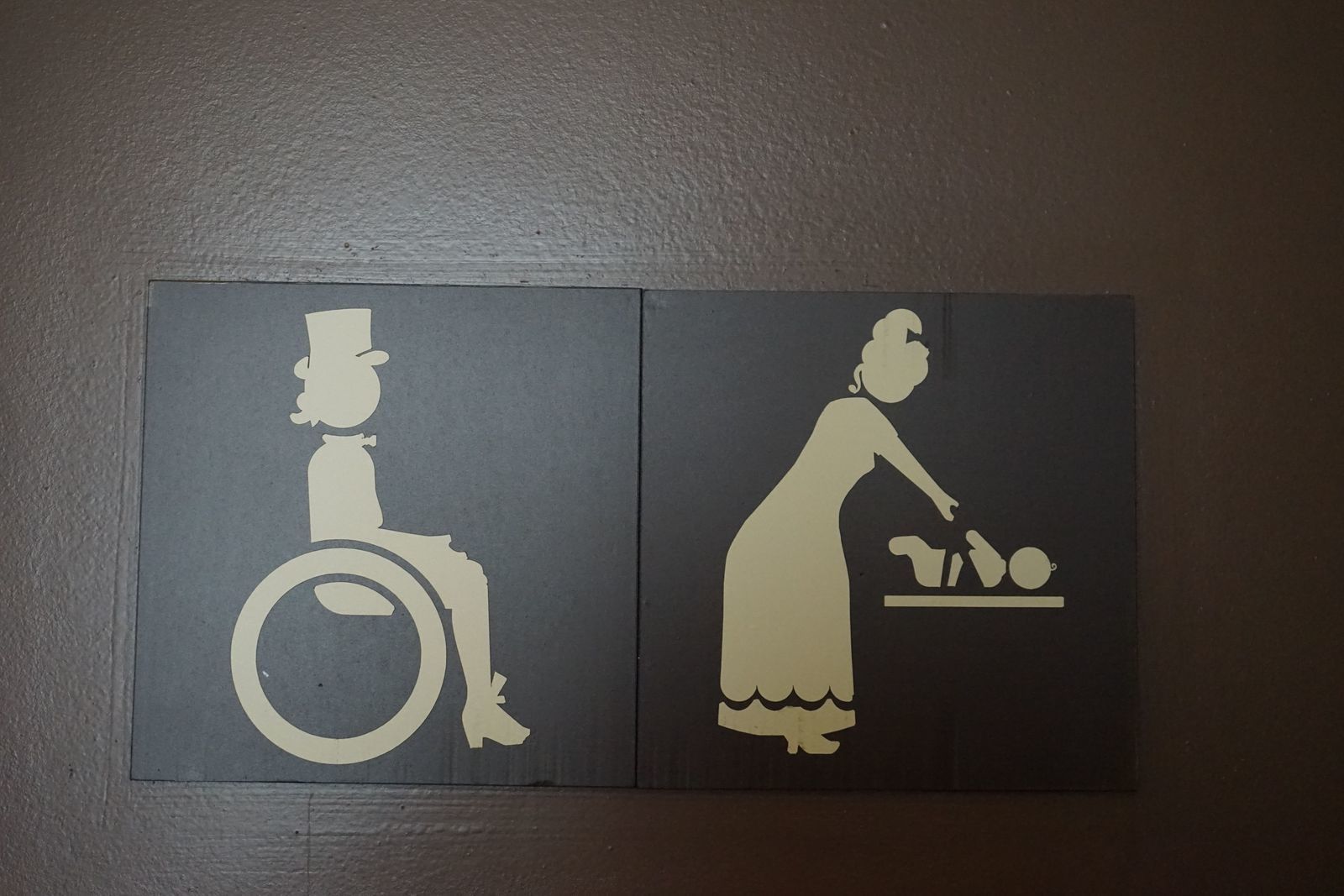 Une pause pipi aristocratique ? - Domaine de Versailles : Un jour, une ...