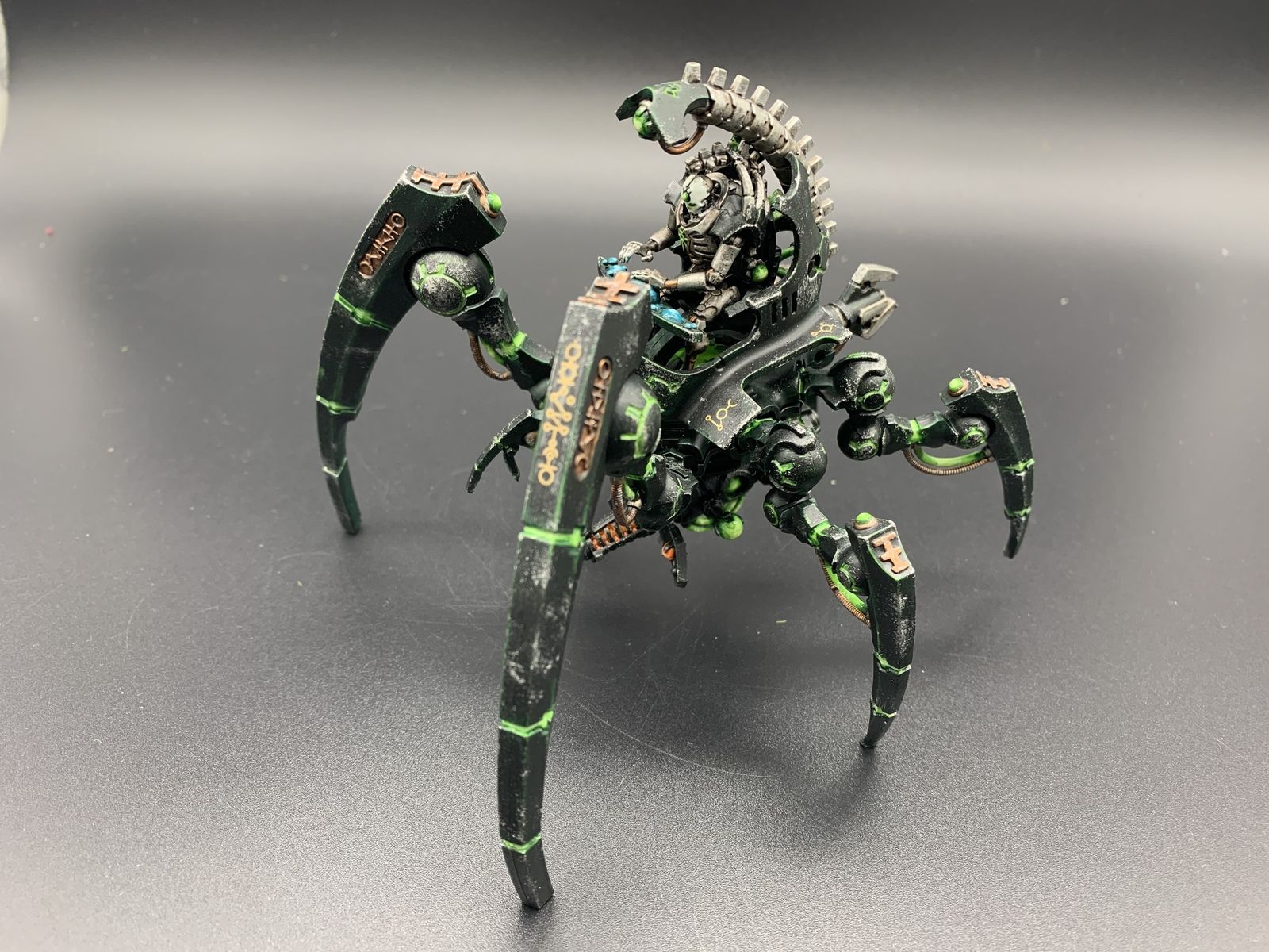 Warhammer 40000: Necrons - Triarch Stalker - LE BLOG DE DARKMOUL