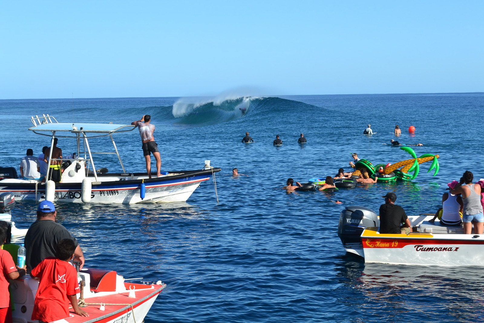 Teahupoo, la légende - La Semet family en Polynésie