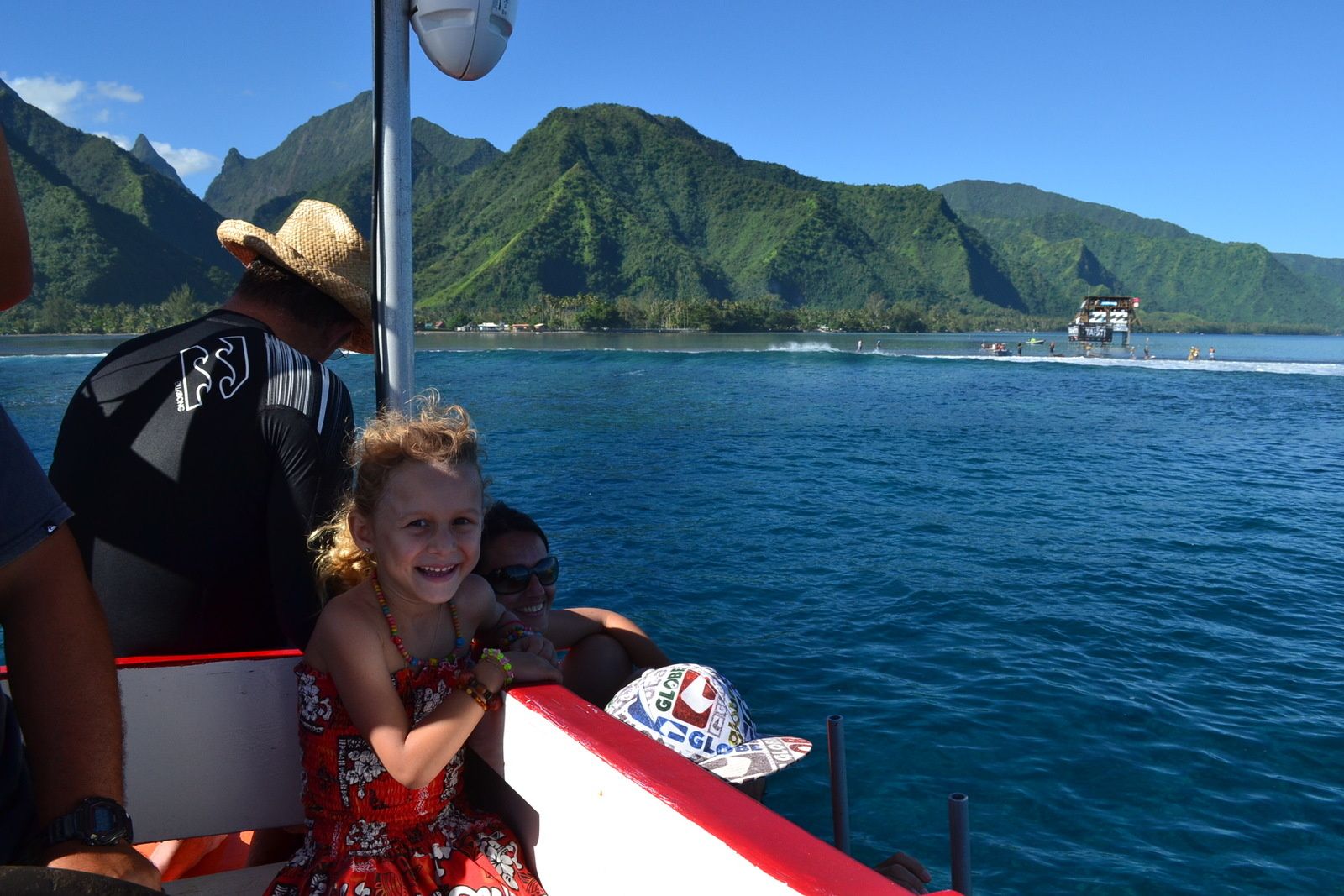 Teahupoo, la légende - La Semet family en Polynésie