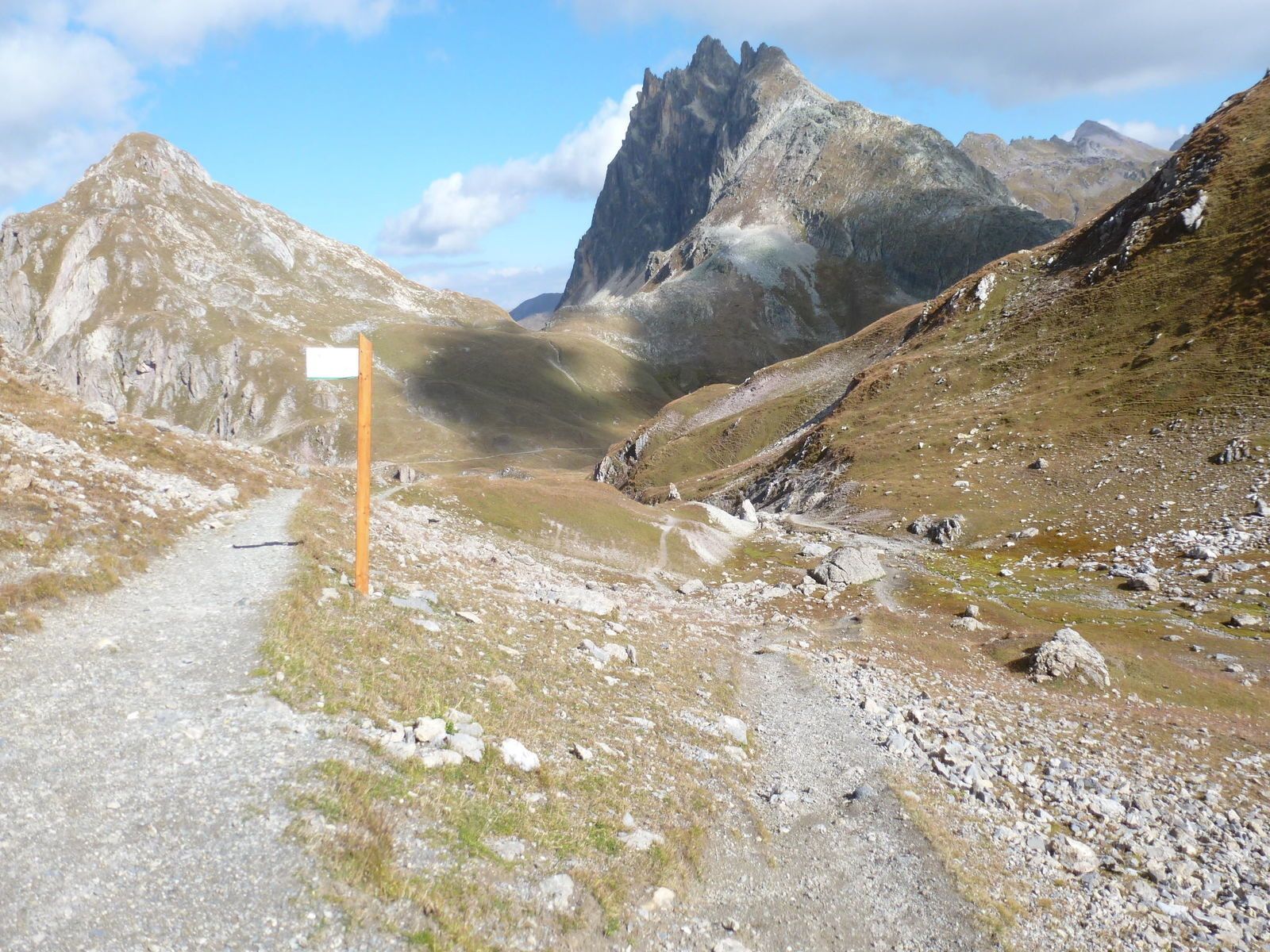 Les 4 Lacs (Tour de fourche) Lac De Cerces,Lac du Grand Bran,Lac Rond ...