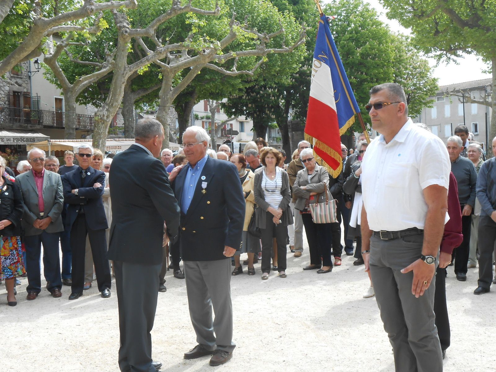 Commémoration du 8 mai 1945 - Quoi de neuf à JAUJAC
