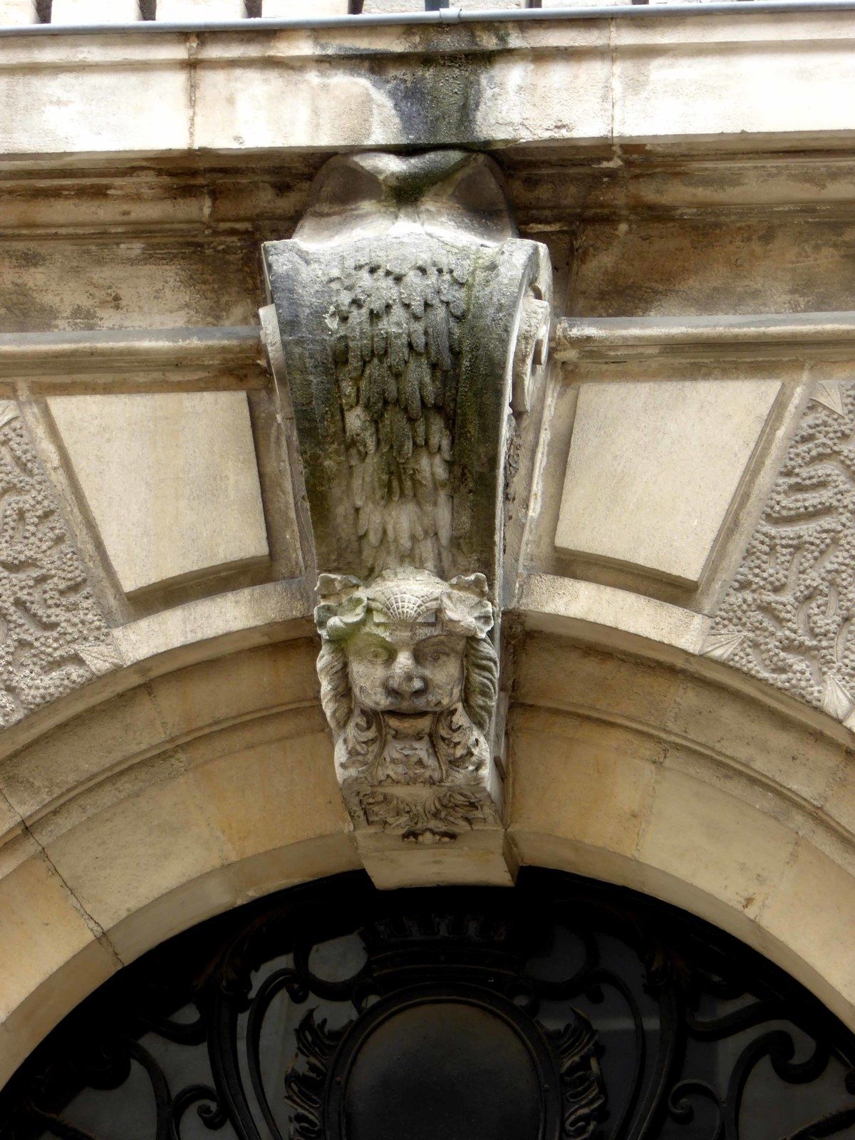 Les mascarons bayonnais 2 - Le blog de Ritournelle