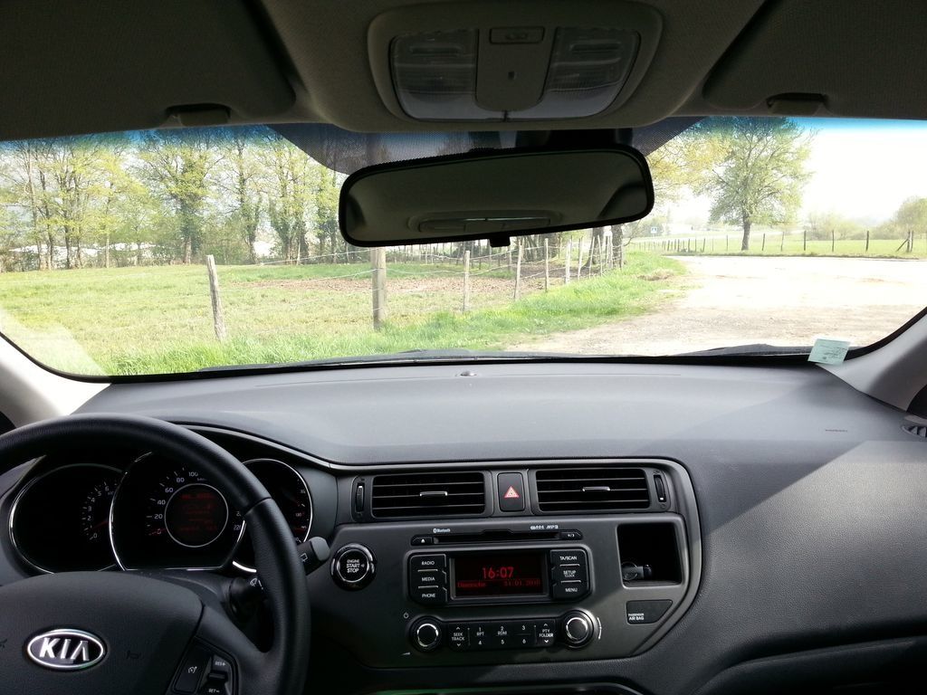 Test Kia Rio 1.4 L CVVT 109 ch 16s SPORT - TEST AUTO