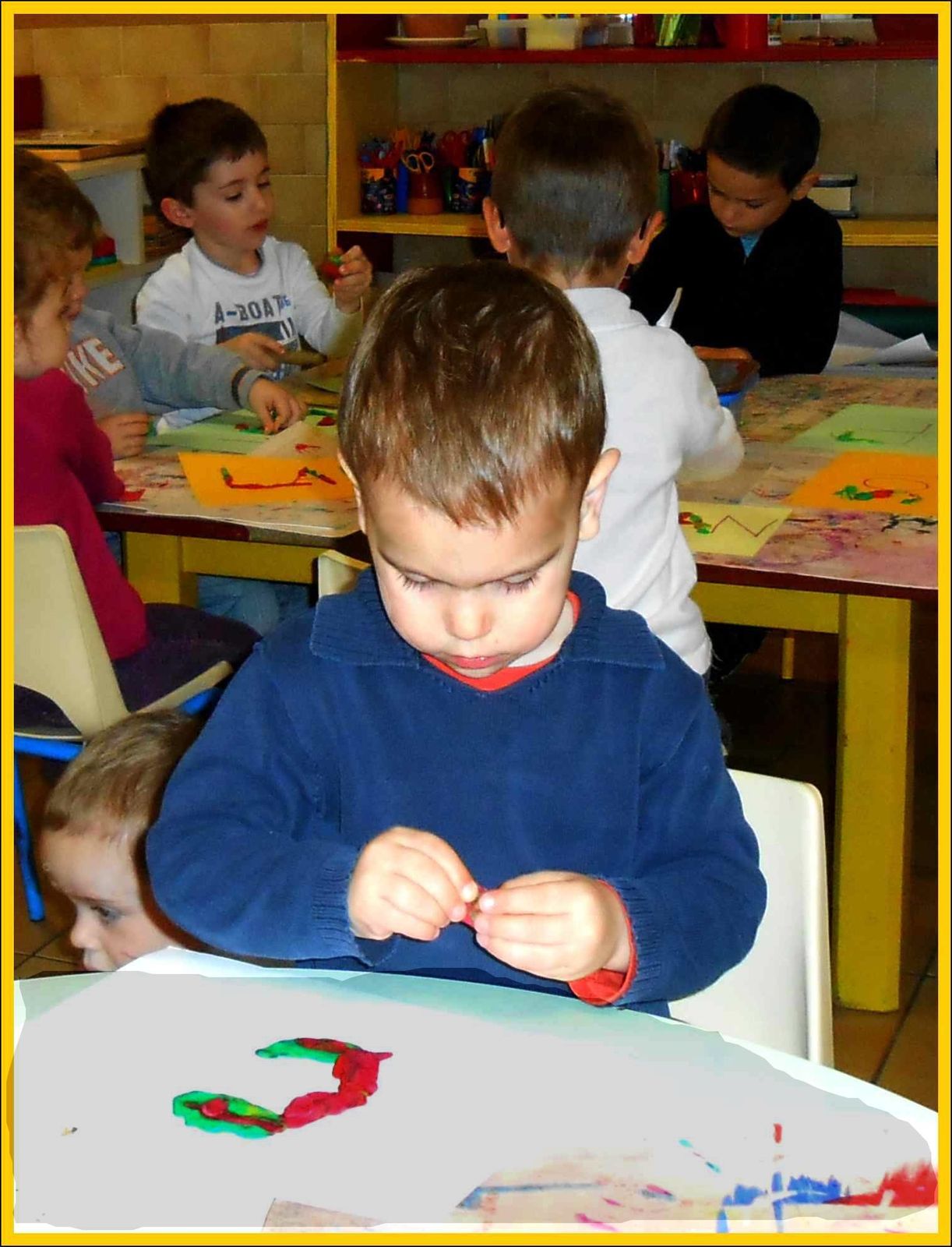 Les prénoms en pâte à modeler (TPS et PS) - Ecole Saint-Pierre ...