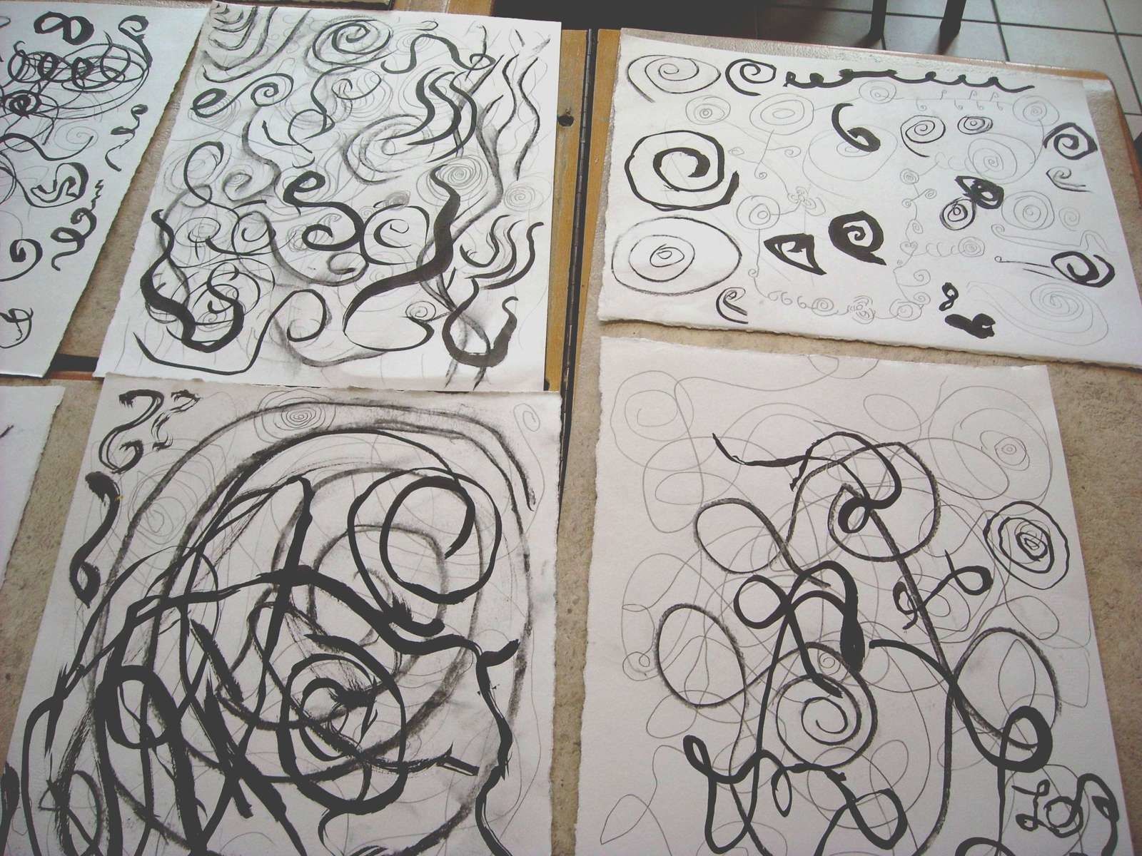 Atelier Graphisme au CE1 - Ecole Saint-Pierre - CASSENEUIL (47)