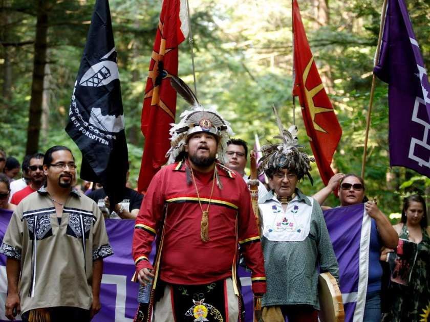 Etats-Unis / Québec : La nation Mohawk – Peuples autochtones d'Abya Yala