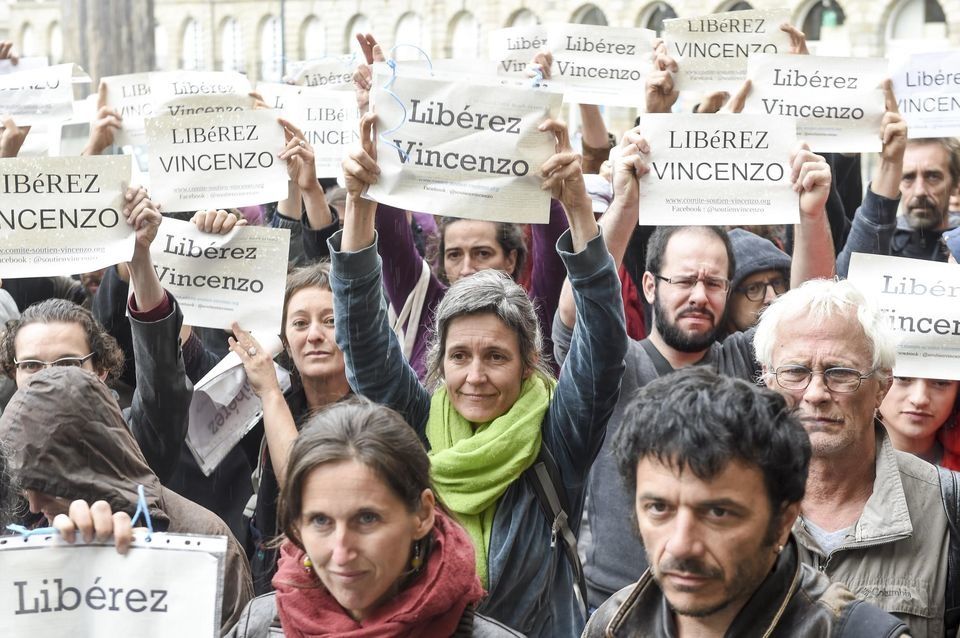 Liberté Pour Vincenzo Vecchi Ldh Section Angers 49