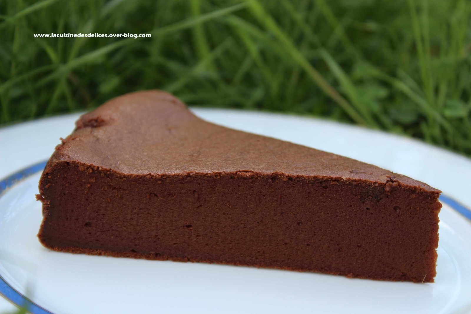 GÂTEAU AU MASCARPONE ET AU CHOCOLAT - La cuisine des délices