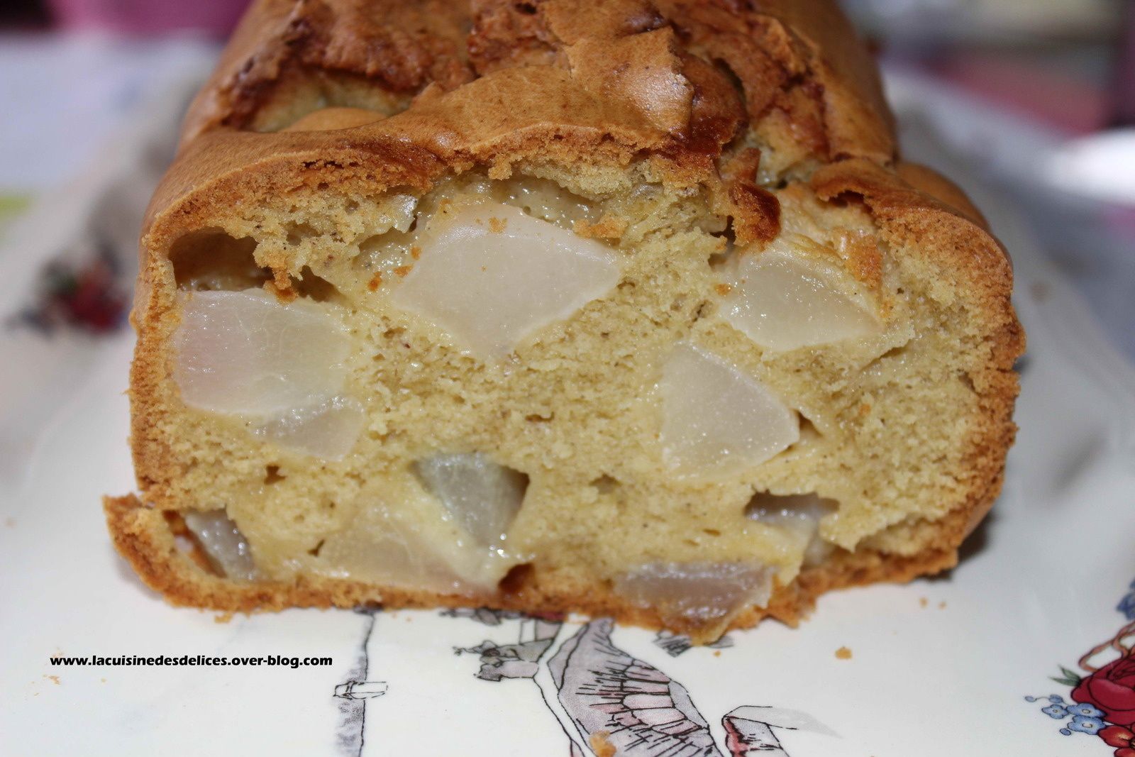 CAKE AUX POIRES - La cuisine des délices