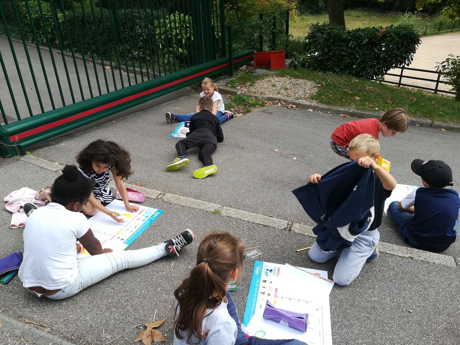 CE1 - CE2 : Activité Se repérer dans l'espace - Ecole Maternelle et ...