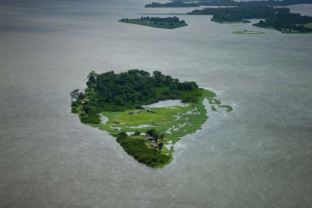 CARNET DU FLEUVE CONGO: DE L'EMBOUCHURE ATLANTIQUE A BRAZZAVILLE ...
