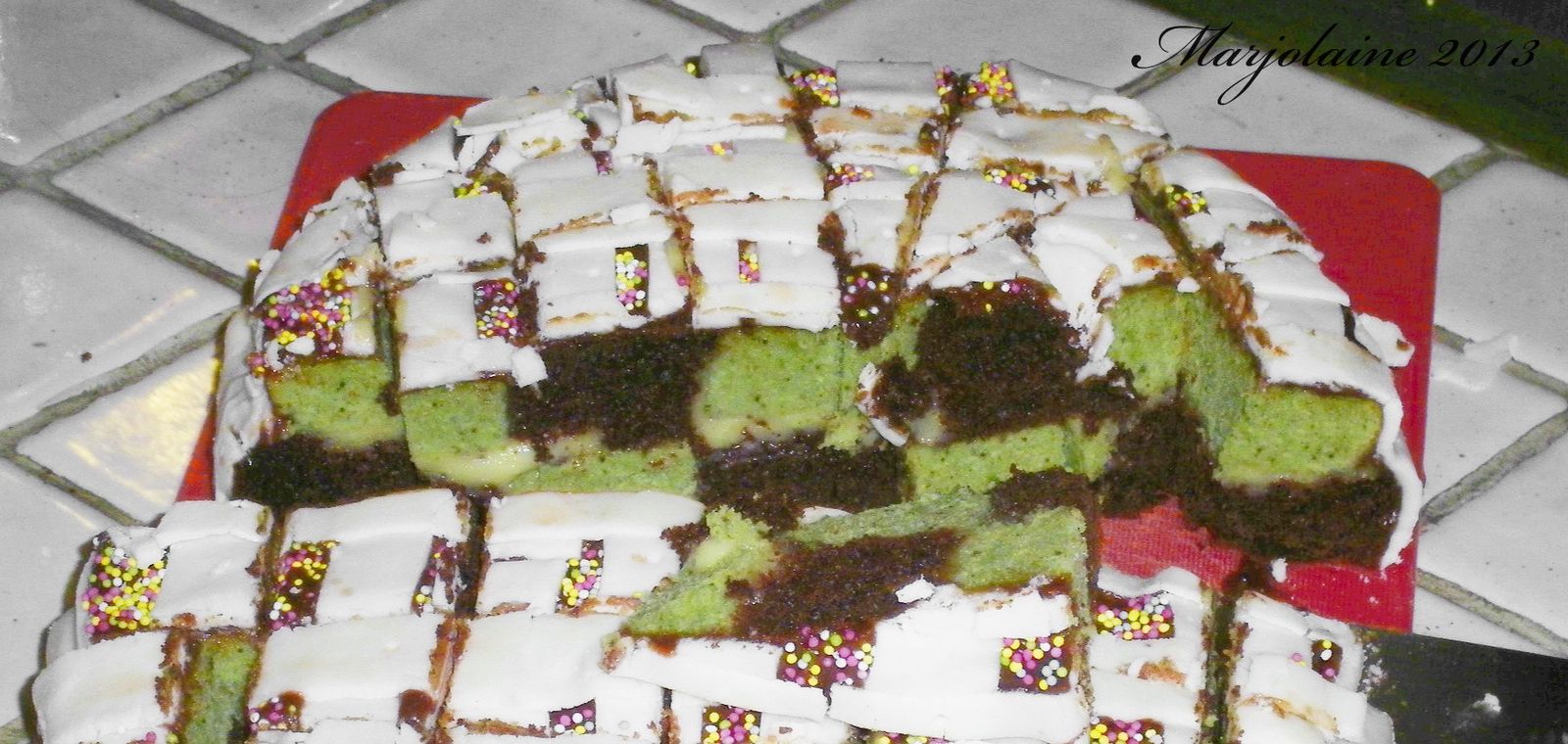 Gâteau à damier - DesMontagnesDeDouceurs.over-blog.com