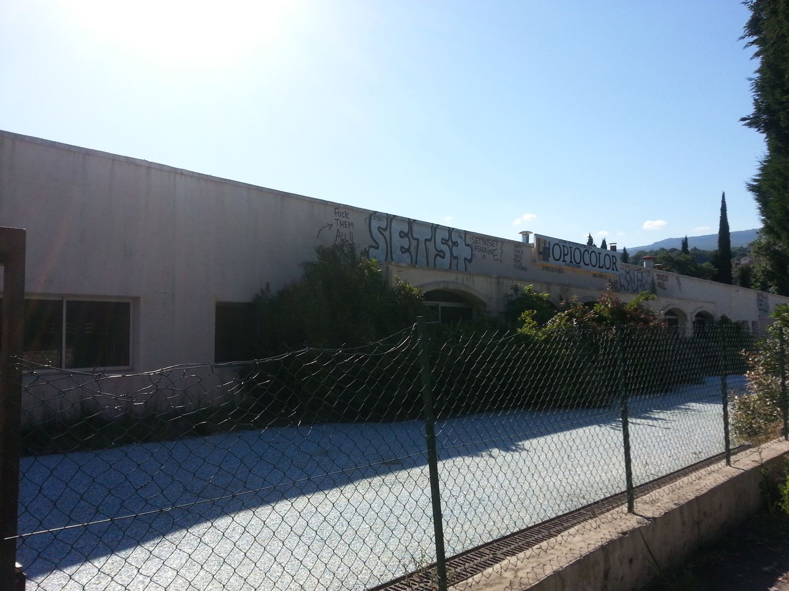 Opiocolor - La liquidation toujours en cours - Réalisations Ô Concept ...