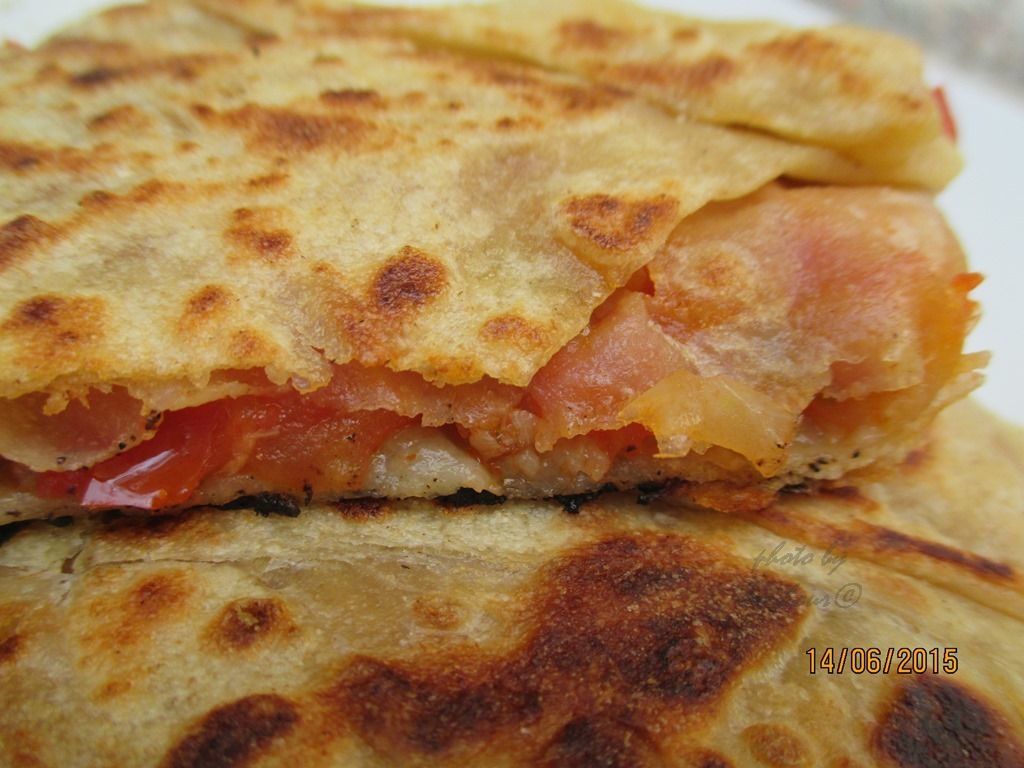 Mhadjeb - La Cuisine de AMAL