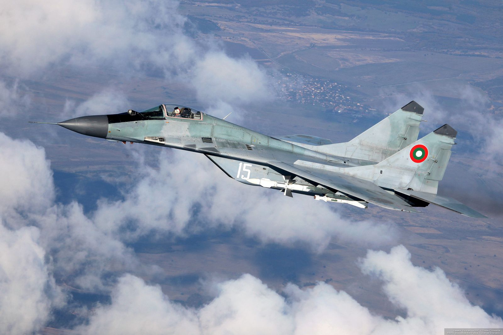 © Bulgarian Air Force - MIG-29 Bulgarian Fulcrum equipped with the R-60 ...