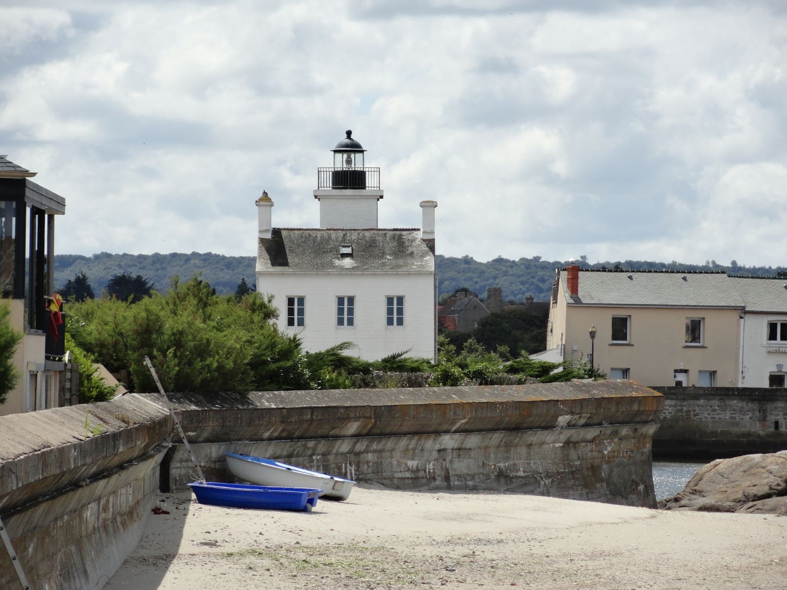 Phare de Barfleur, ancien ( Manche 50 ) A - ONVQF.over-blog.com