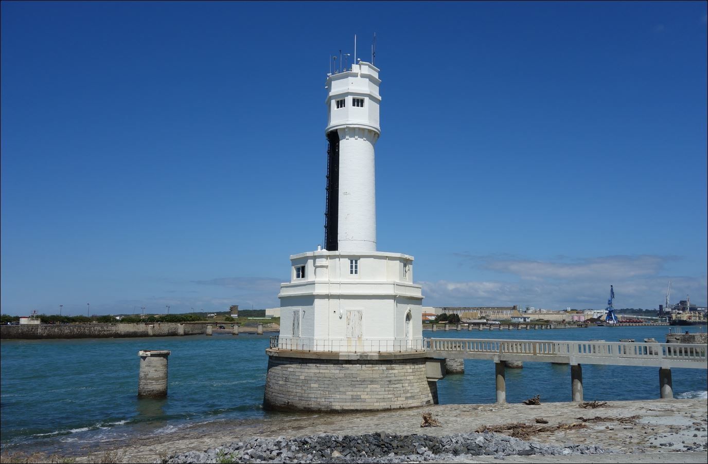 Tour des Signaux, Anglet (Pyrénées-Atlantiques 64) A - ONVQF.over-blog.com