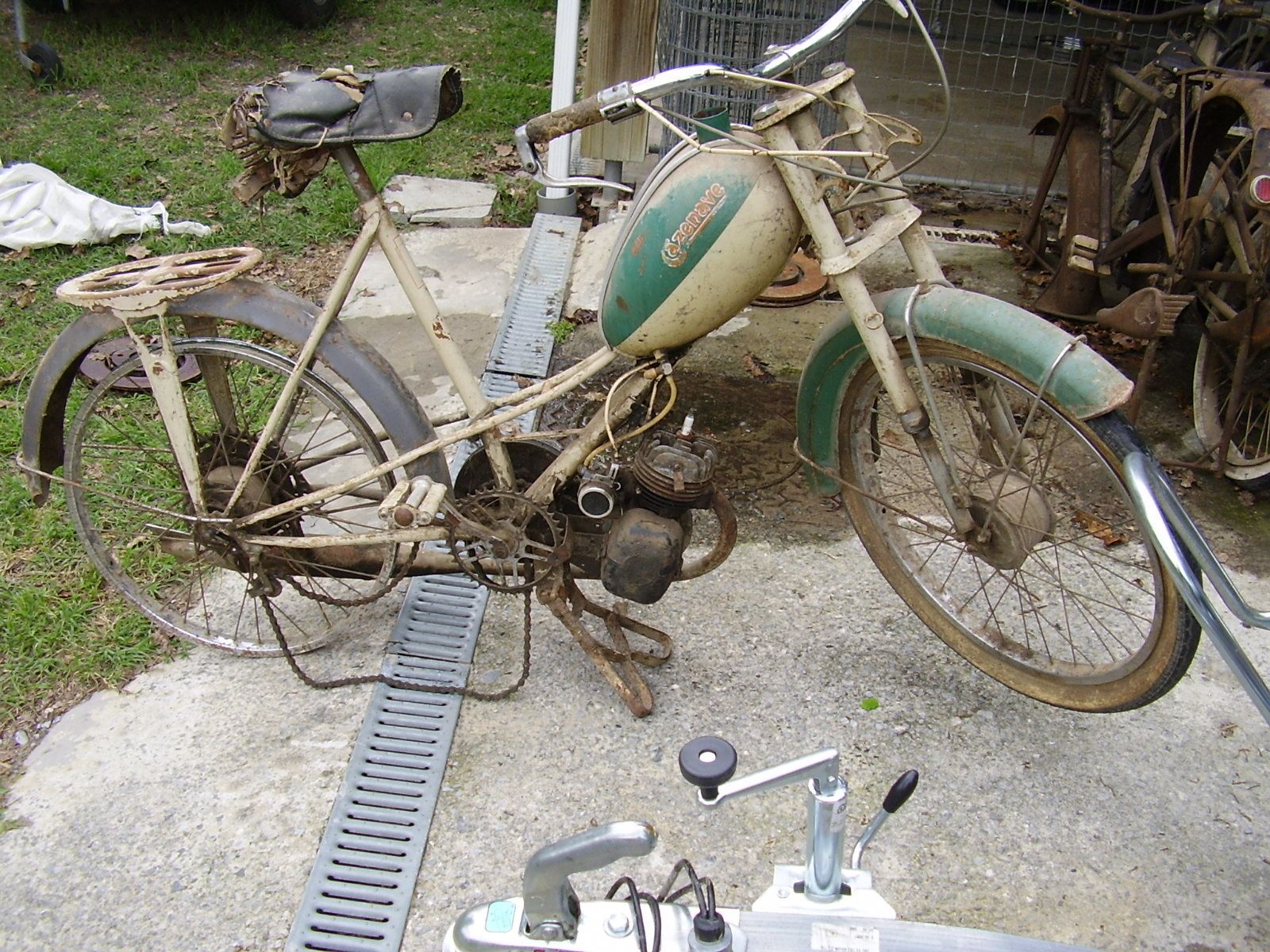 CAZENAVE - mes2roues.over-blog.com