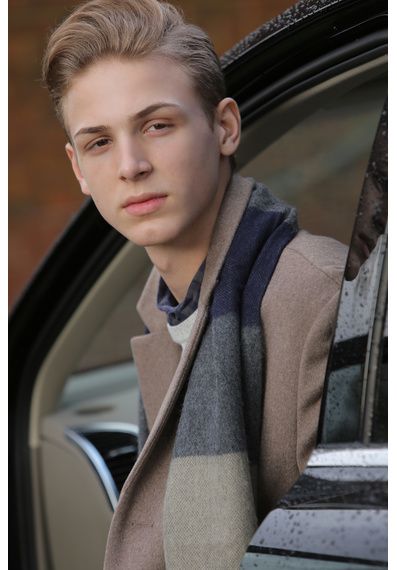 TRINKETS - Laura Préjean - Françoua Garrigues