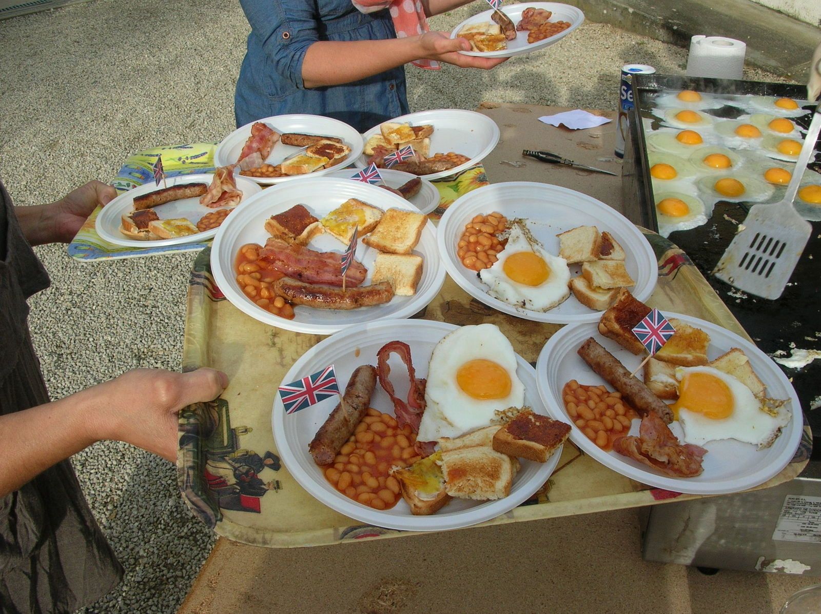 English Breakfast at school - Les P'TITS LOUPS DE PEYMILOU