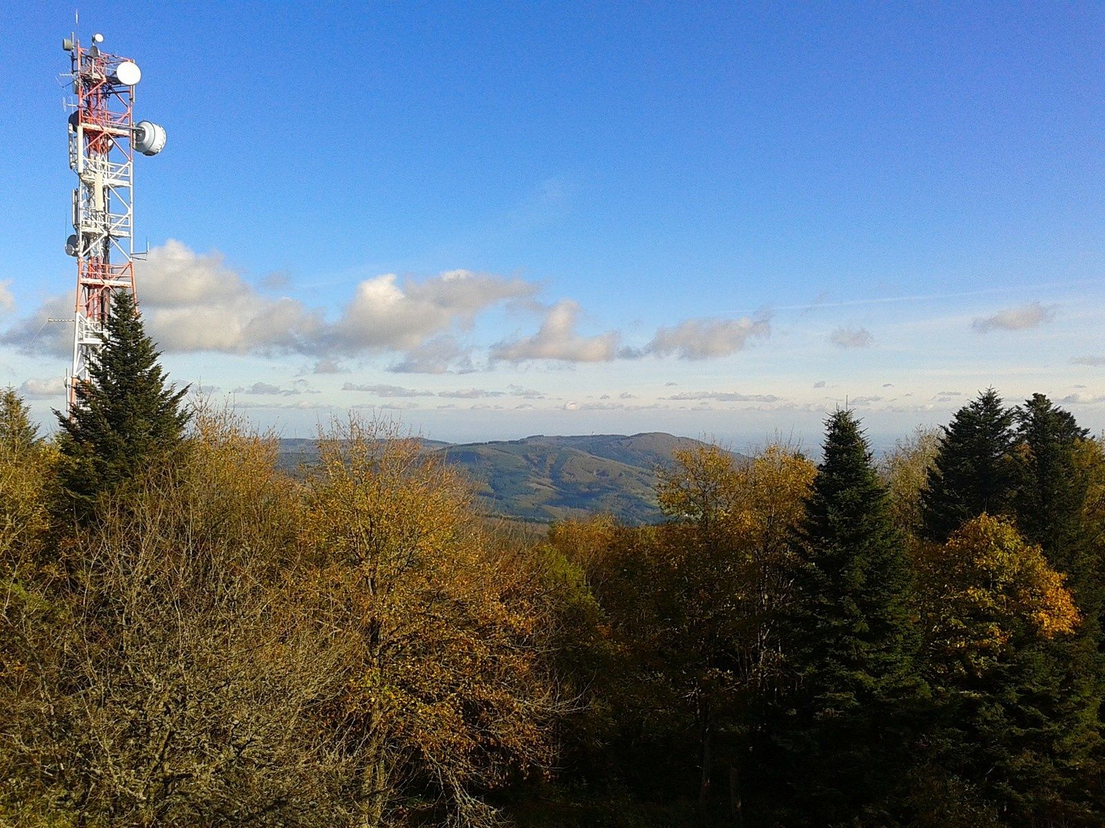 Un tour au Mont Saint Rigaud le 30/10/13 - Paysages et balades dans le ...