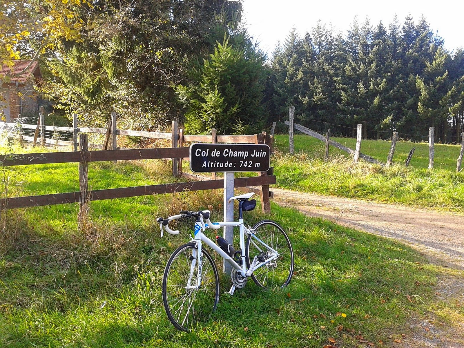 Un tour au Mont Saint Rigaud le 30/10/13 - Paysages et balades dans le ...
